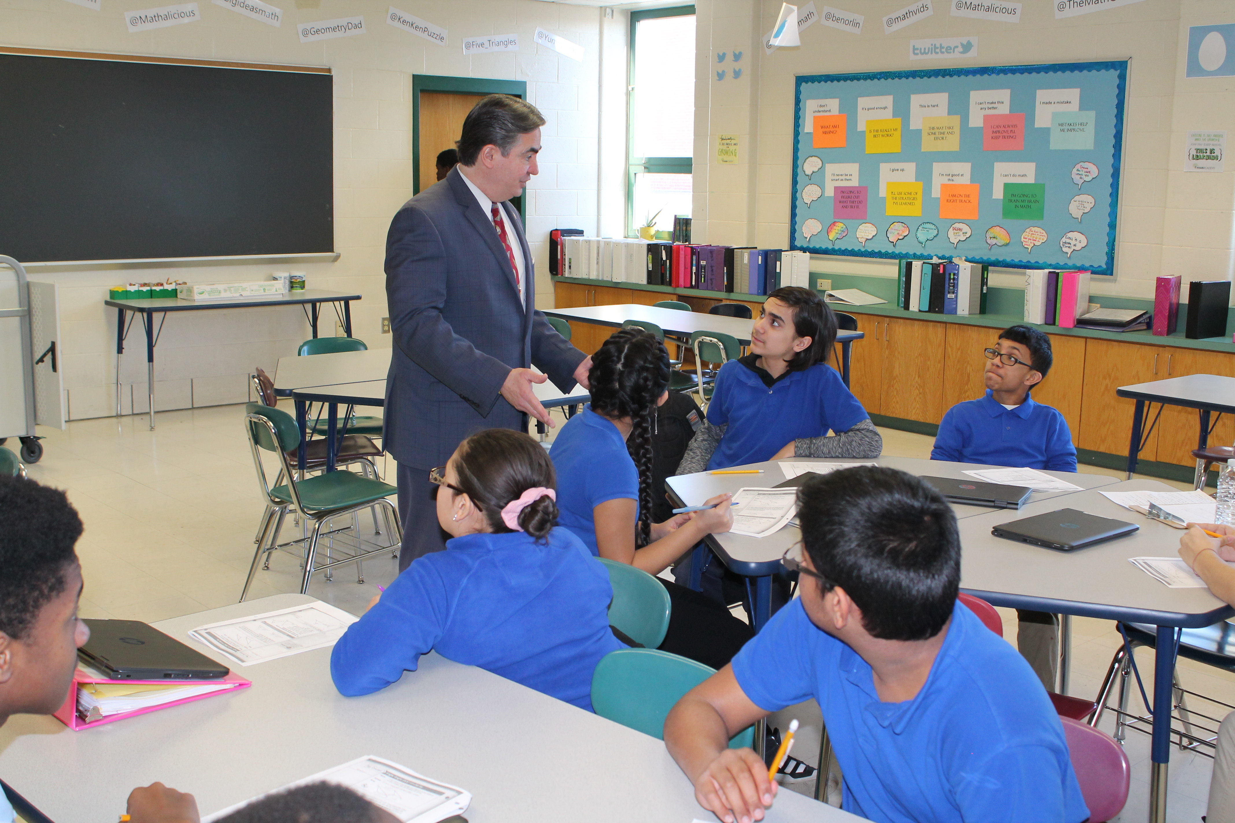 Chestnut Accelerated Middle School Debuts Math Program That’s as Unique ...