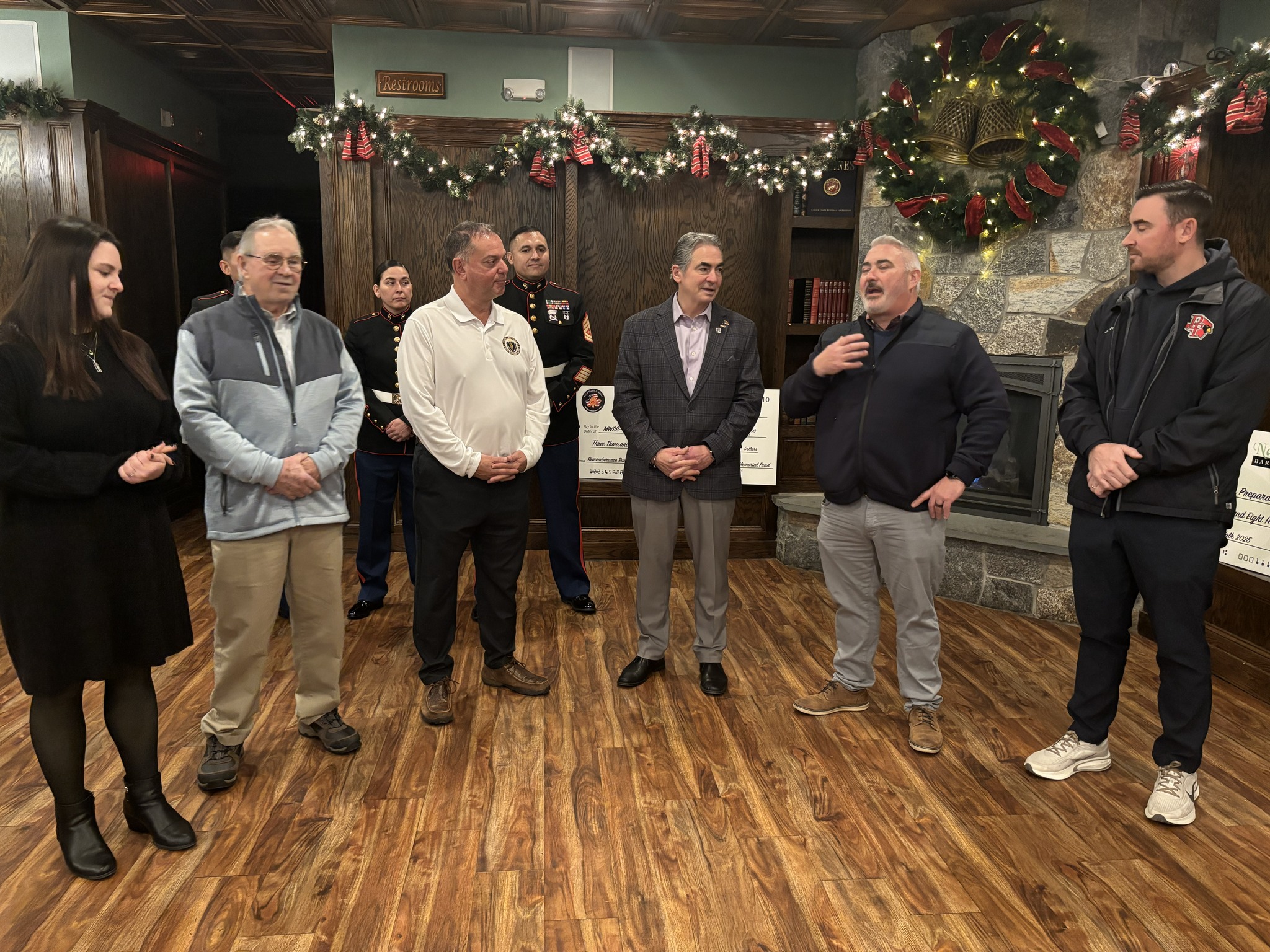 Mayor Sarno attends GySgt. Thomas J. Sullivan Memorial Fund check ...