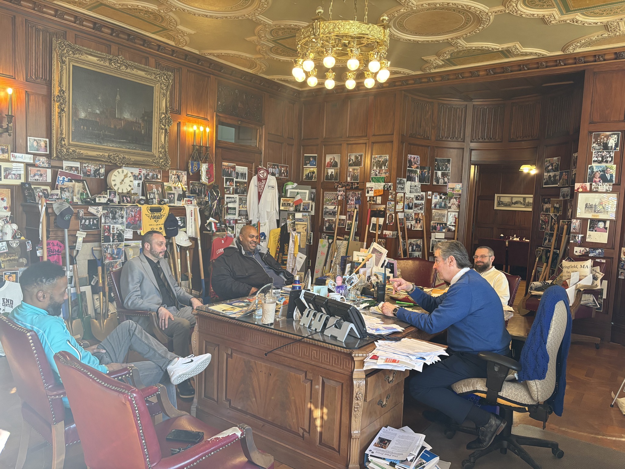 Mayor Sarno meets with Leaders of the South End Community Center: City ...