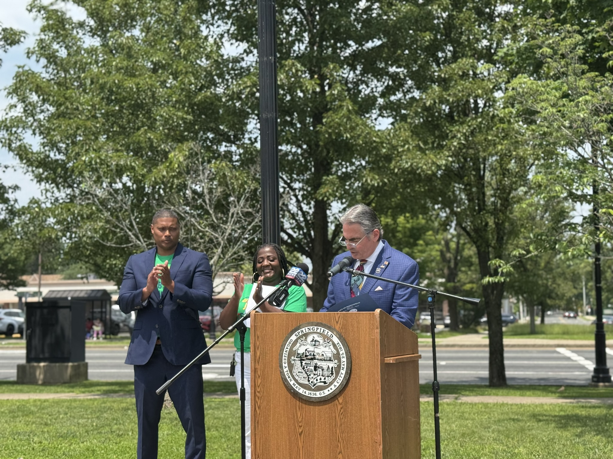 Mayor Sarno, Police Superintendent Akers, city and state officials join ...