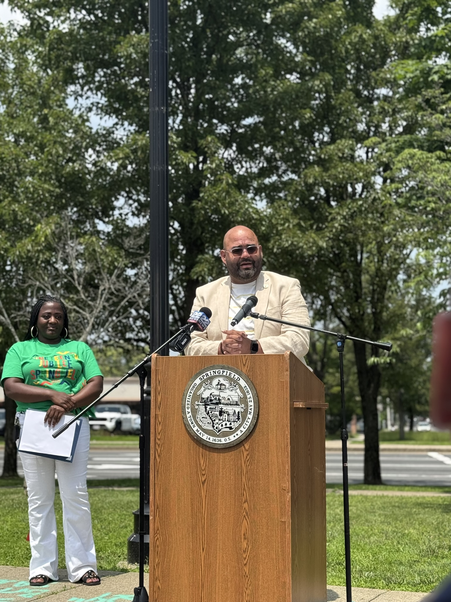 Mayor Sarno, Police Superintendent Akers, city and state officials join ...