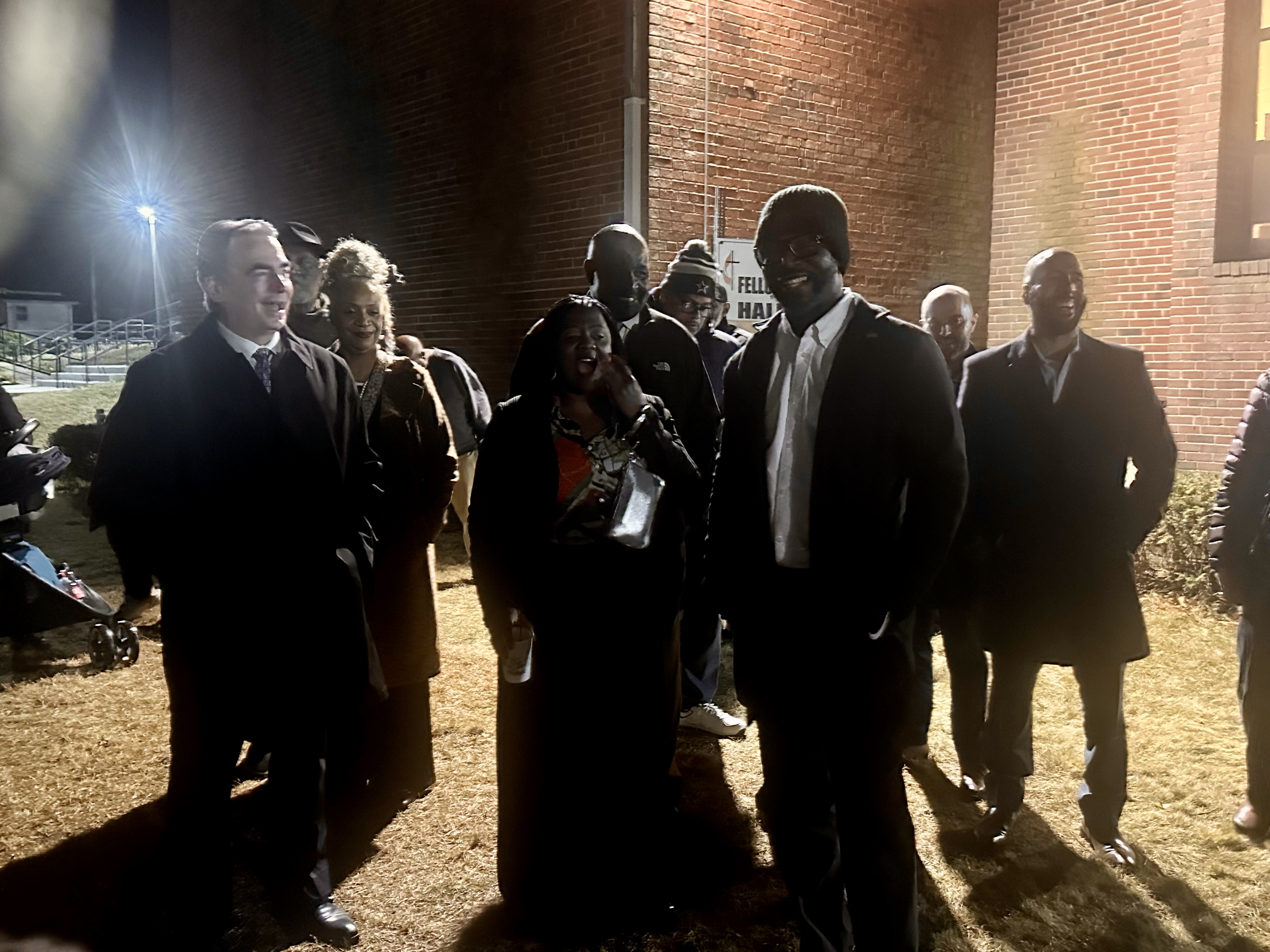 Mayor Sarno attends Mason Square Neighborhood Tree Lighting Ceremony ...