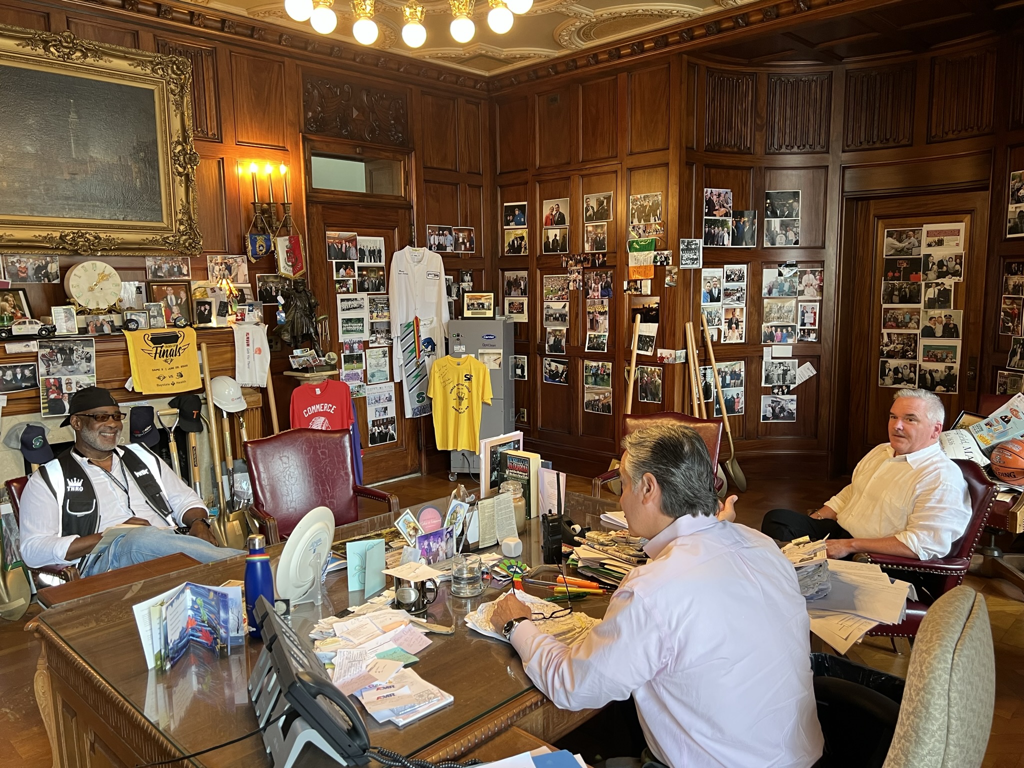 Mayor Sarno Happy to Catch Up with Pastor Steve Williams: City of ...